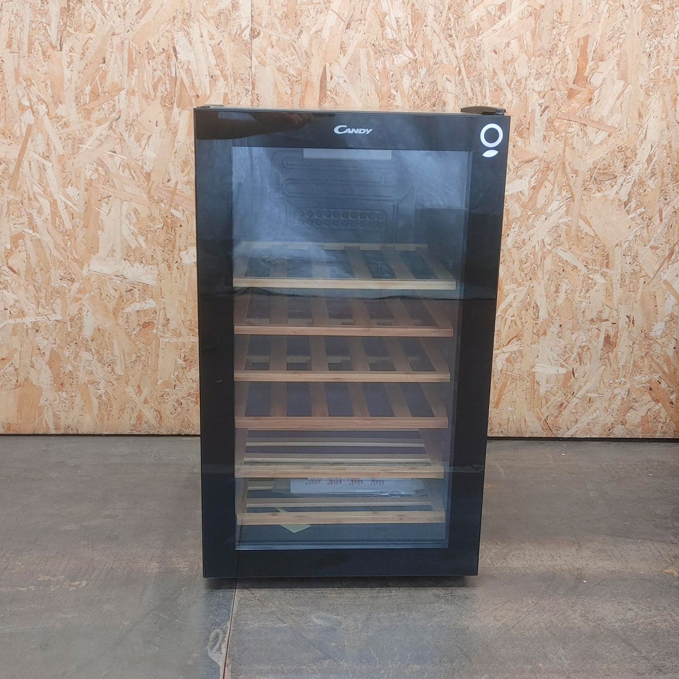 Candy DiVino CWC 150 MH Frigorifero per vino a compressore Libera inst